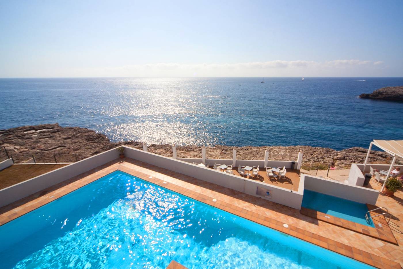 JS Portocolom Suites - Porto Colom, Majorca - On The Beach