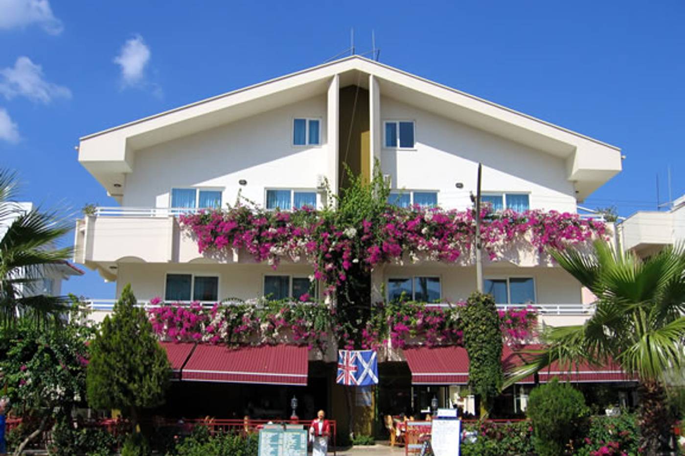 Marmaris Holidays 2023 / 2024 | OntheBeach.co.uk