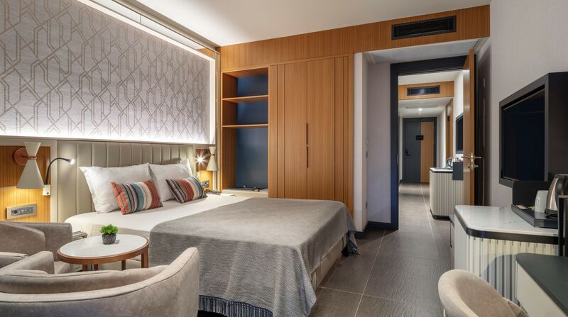 Mylome Luxury Hotel & Resort - Alanya, Antalya - On The Beach