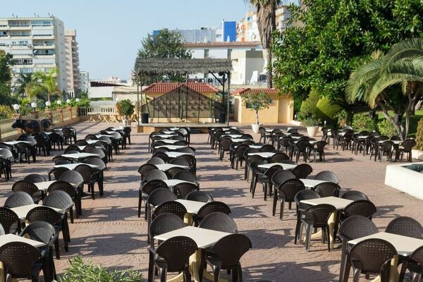 BlueSea Al-Andalus - Torremolinos, Costa del Sol - On The Beach