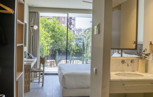 Mercure Hotel Benidorm - Benidorm, Costa Blanca - On The Beach