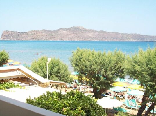 Kato Stalos Beach - Kato Stalos, Crete West - On The Beach