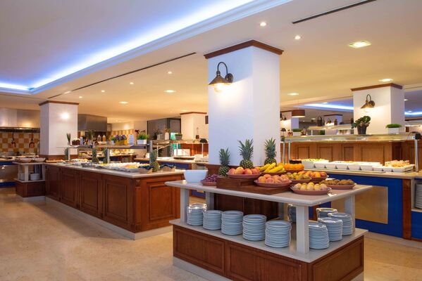 Valentin Star - Adults Only - Cala N Bosch, Menorca - On The Beach