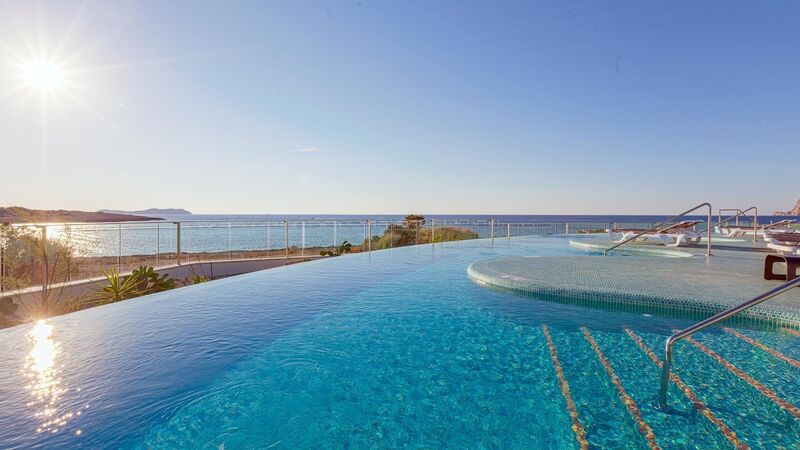 Sirenis Seaview Country Club - San Antonio Bay, Ibiza - On The Beach
