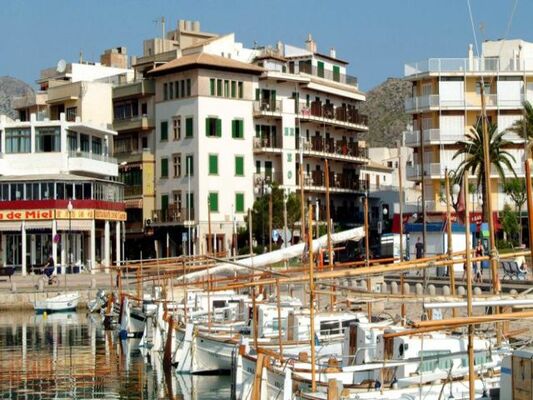 Eolo Hotel - Puerto Pollensa, Majorca - On The Beach