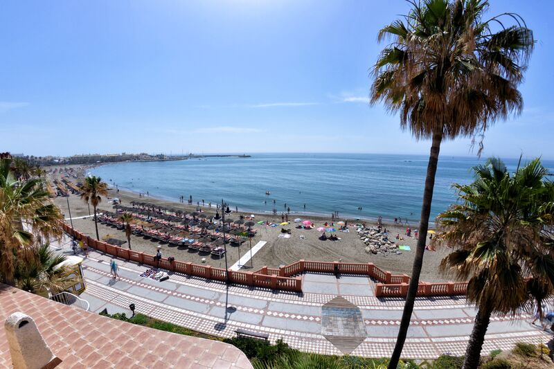 Hotel Benalmadena Beach - Benalmadena, Costa del Sol - On The Beach