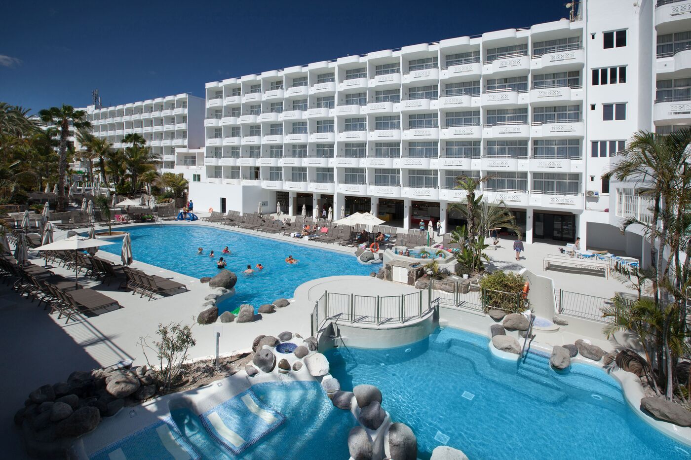 Gran Canaria Holidays 2022 | On the Beach