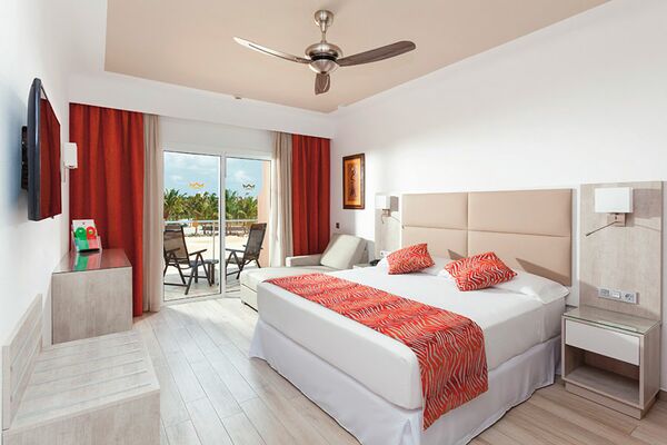 Hotel Riu Palace Cabo Verde (ex Clubhotel Riu Funana) - Santa Maria ...