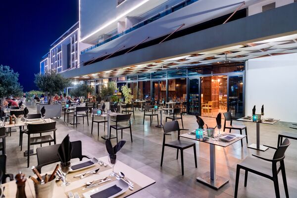 Numa Bay Exclusive Hotel - Alanya, Antalya - On The Beach