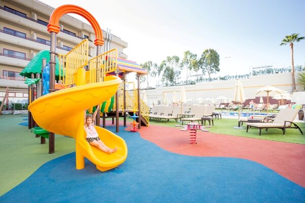 GF Fanabe - Costa Adeje, Tenerife - On The Beach