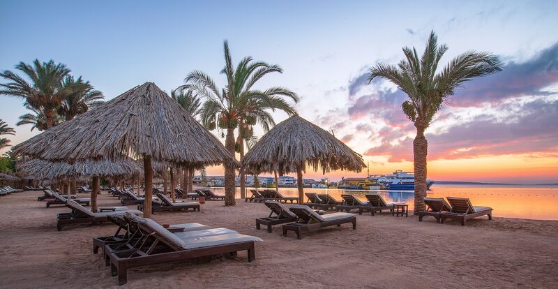 Sindbad Club Hotel & Aqua Park - Hurghada - On The Beach