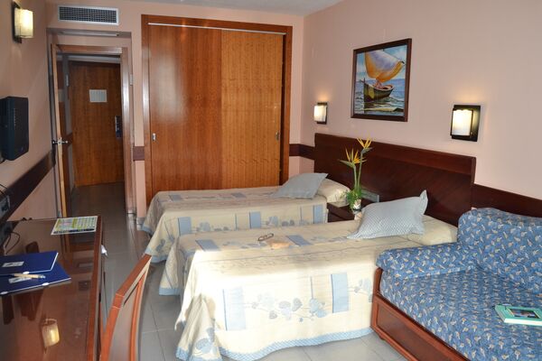 Marina Benidorm Hotel - Benidorm, Costa Blanca - On The Beach