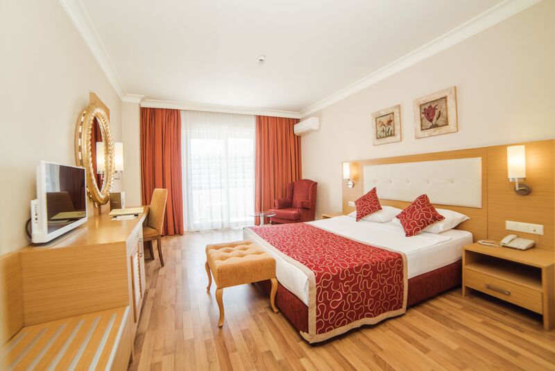 Alaiye Resort & Spa Hotel - Alanya, Antalya - On The Beach
