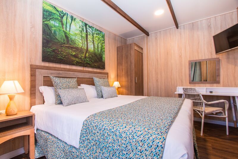 Magic Robin Hood - Albir, Costa Blanca - On The Beach