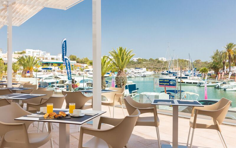 Hotel Palia Puerto del Sol - Cala D Or, Majorca - On The Beach