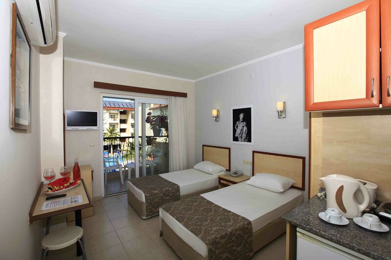 Sun City Apartments - Side, Antalya - On The Beach