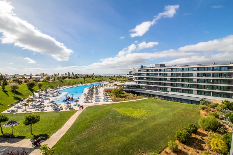 Alvor Baia Resort Hotel - Alvor, Algarve - On The Beach