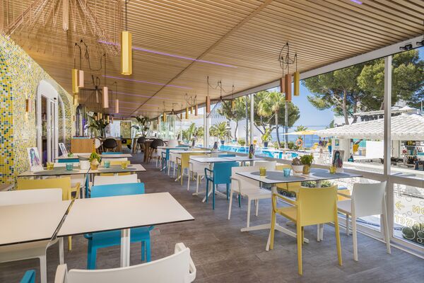 Sotavento Club Apartments - Magaluf, Majorca - On The Beach