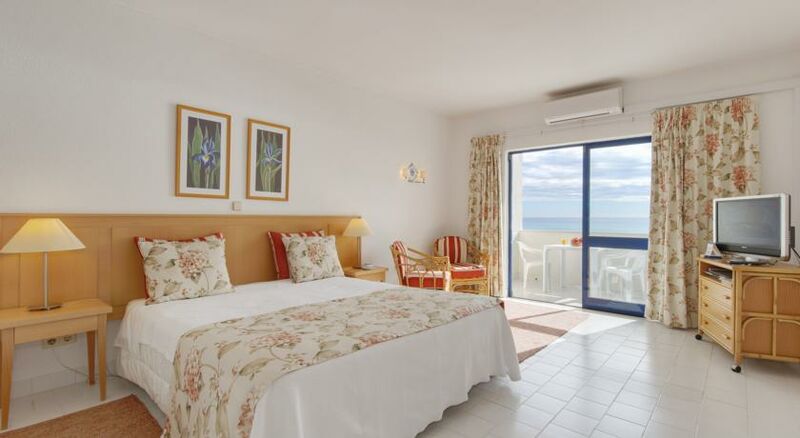 Grand Muthu Oura View Beach Club - Albufeira, Algarve - On The Beach