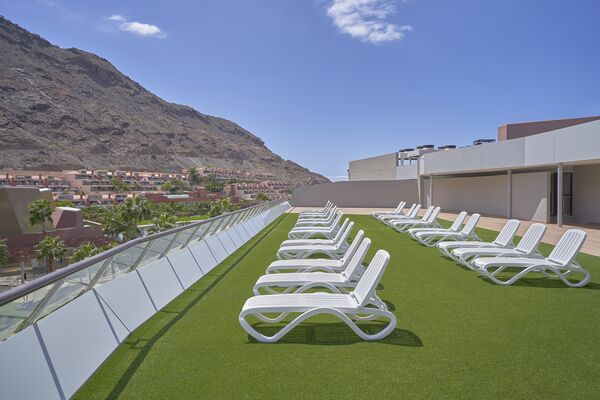 Radisson Blu Resort & Spa Mogan - Mogan, Gran Canaria - On The Beach