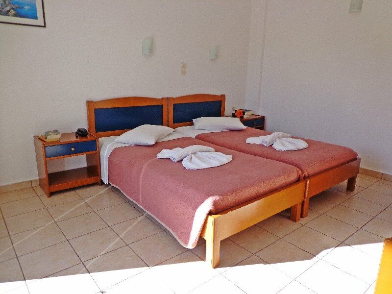 Sunset Suites - Platanias, Crete West - On The Beach