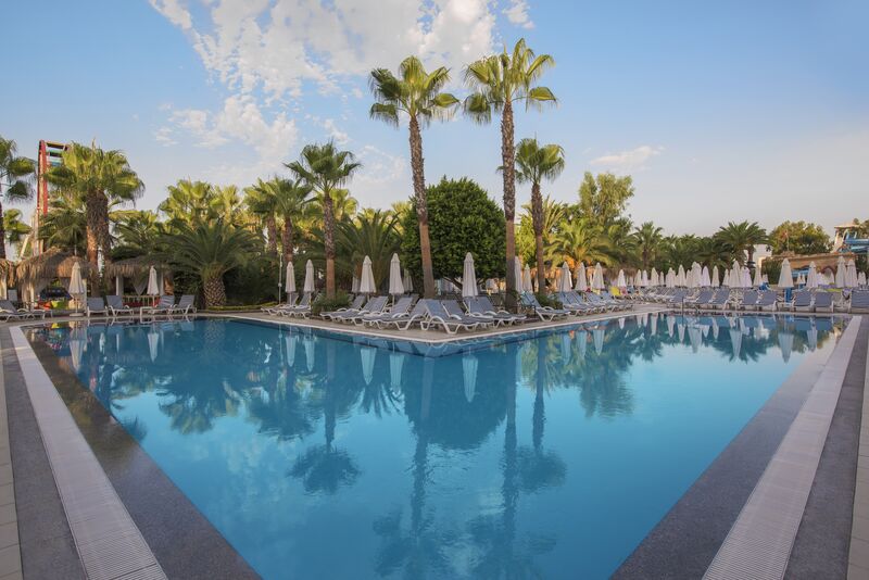 Delphin Deluxe - Alanya, Antalya - On The Beach