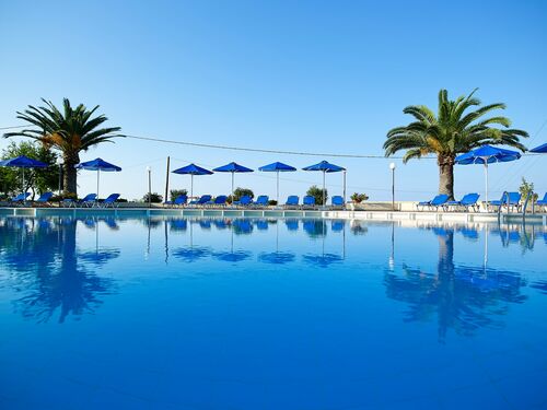 Dore Hotel - Agia Marina, Crete West - On The Beach
