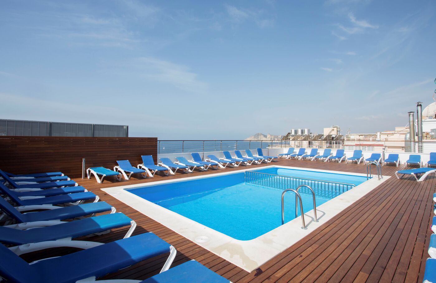 Benidorm Holidays 2022 | On the Beach