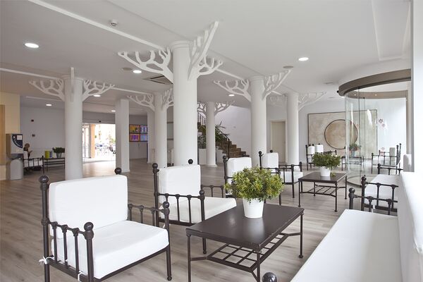 HYB Eurocalas - Calas De Mallorca, Majorca - On The Beach