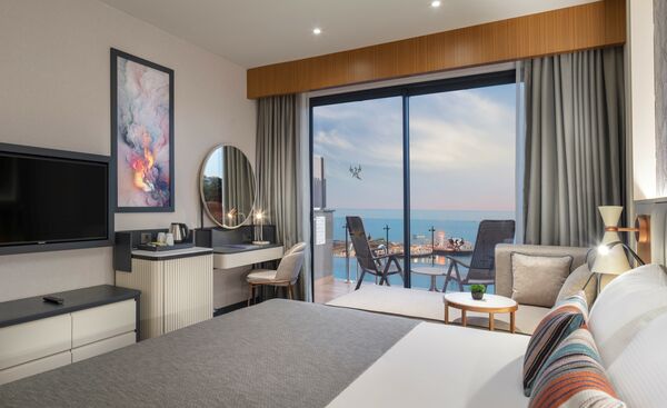 Mylome Luxury Hotel & Resort - Alanya, Antalya - On The Beach