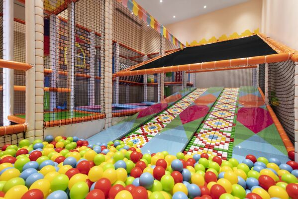 Titanic Mardan Palace - Lara, Antalya - On The Beach