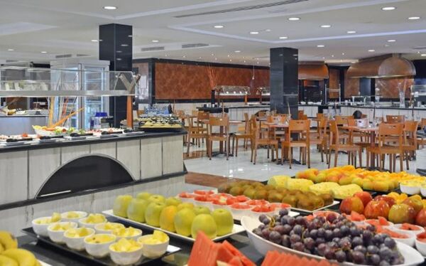 Sol Guadalupe - Magaluf, Majorca - On The Beach