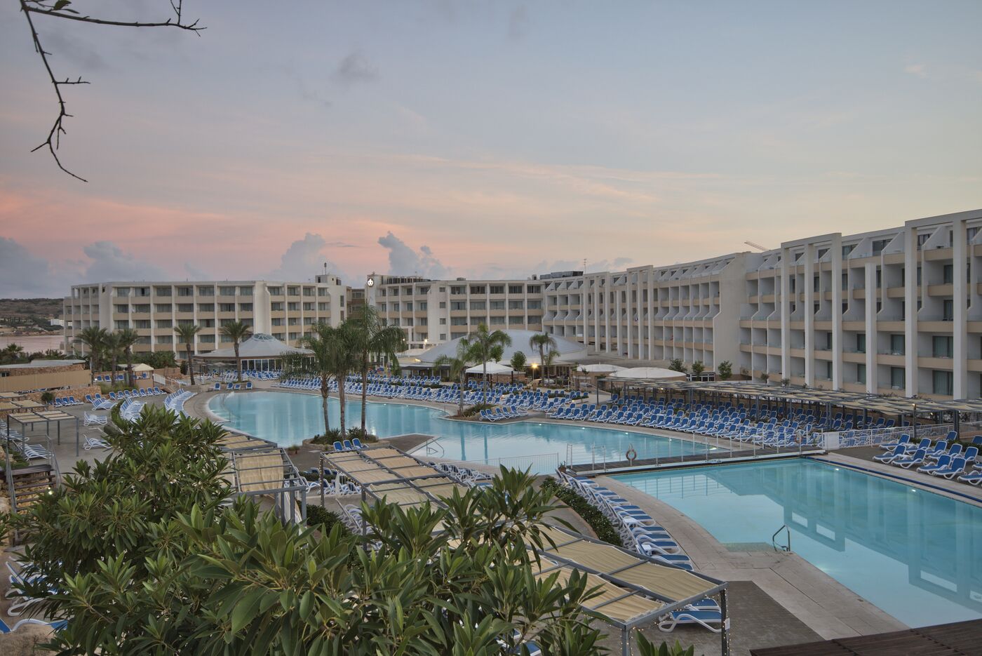 Malta Holidays 2022 |On the Beach