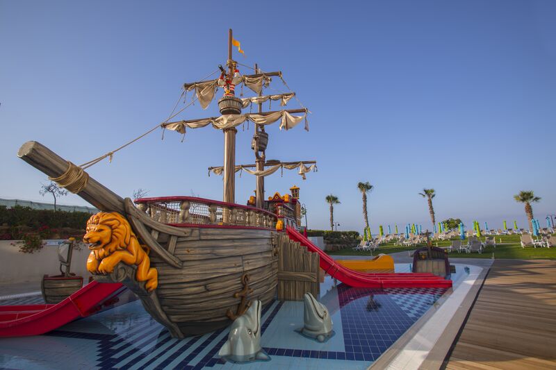 Leonardo Cypria Bay - Paphos - On The Beach