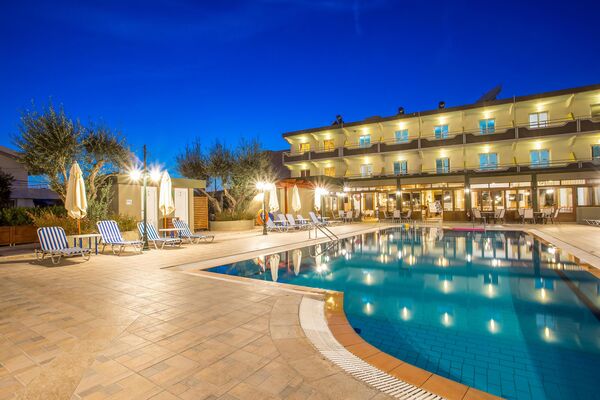 Georgia Apartments - Afandou, Rhodes - On The Beach