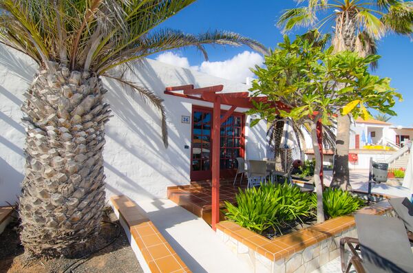 Castillo Beach Club - Caleta De Fuste, Fuerteventura - On The Beach