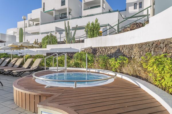 Sunset Bay Club - Costa Adeje, Tenerife - On The Beach