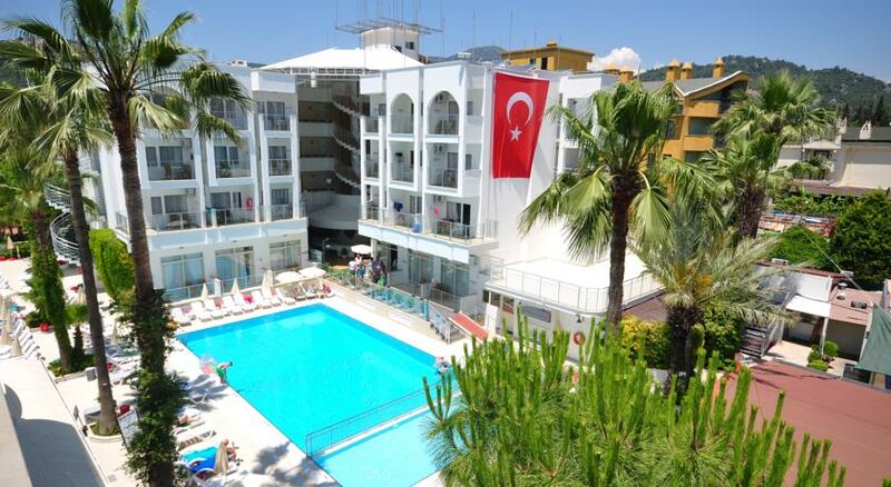 Club Atrium - Marmaris, Dalaman - On The Beach