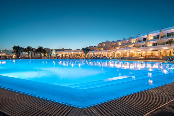 Radisson Blu Resort Lanzarote - Adults Only - Costa Teguise, Lanzarote ...