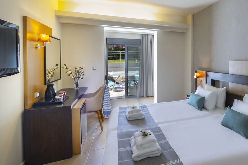 Leonardo Kolymbia Resort - Kolymbia, Rhodes - On The Beach