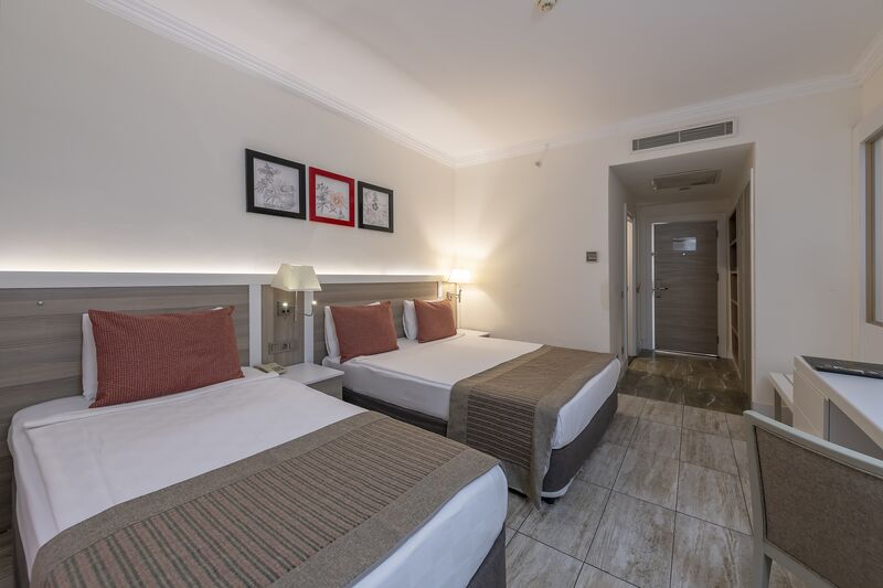 Port River Hotel & Spa - Side, Antalya - On The Beach