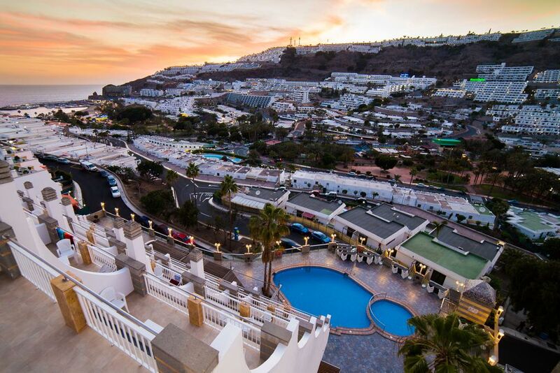 Cala Nova - Puerto Rico, Gran Canaria - On The Beach