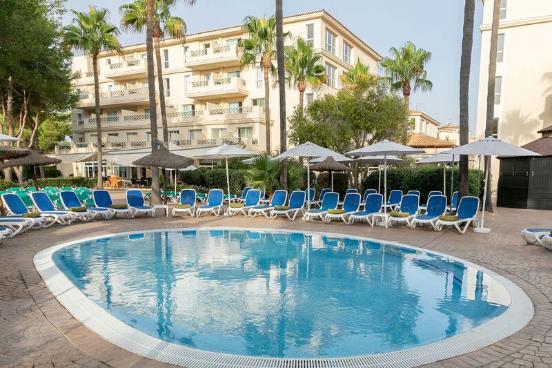 HM Mar Blau - Sa Coma, Majorca - On The Beach