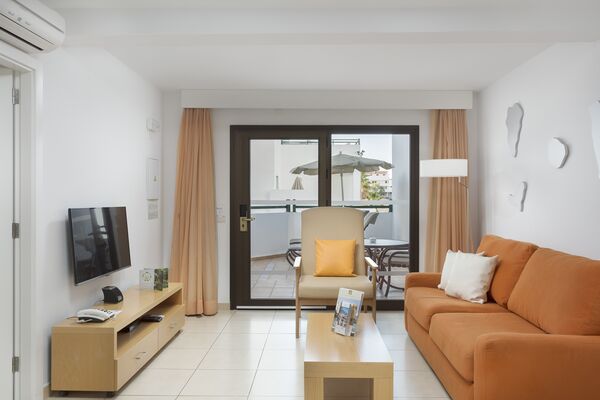 Sunset Bay Club - Costa Adeje, Tenerife - On The Beach