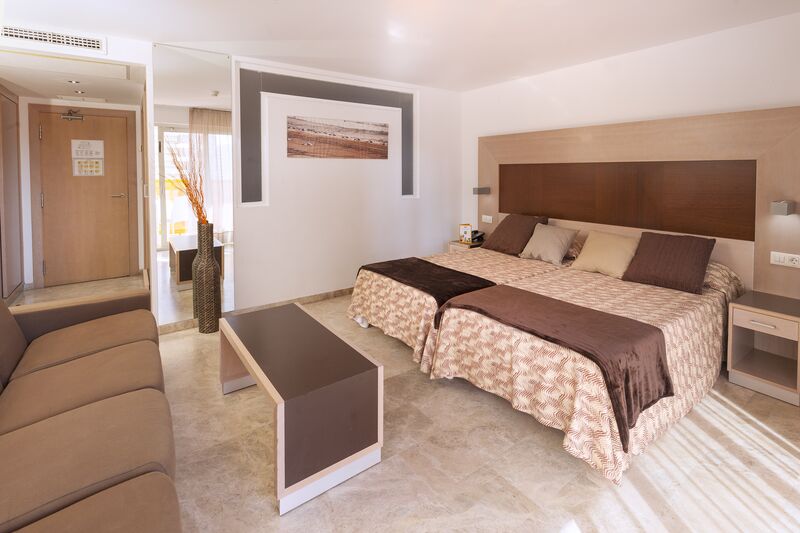 Dynastic Hotel - Benidorm, Costa Blanca - On The Beach