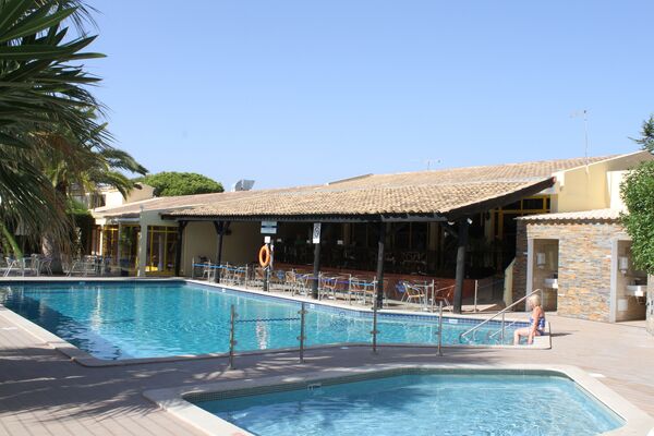 Pinhal do Sol - Quarteira, Algarve - On The Beach