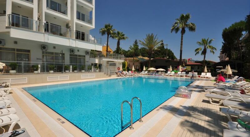 Club Atrium - Marmaris, Dalaman - On The Beach